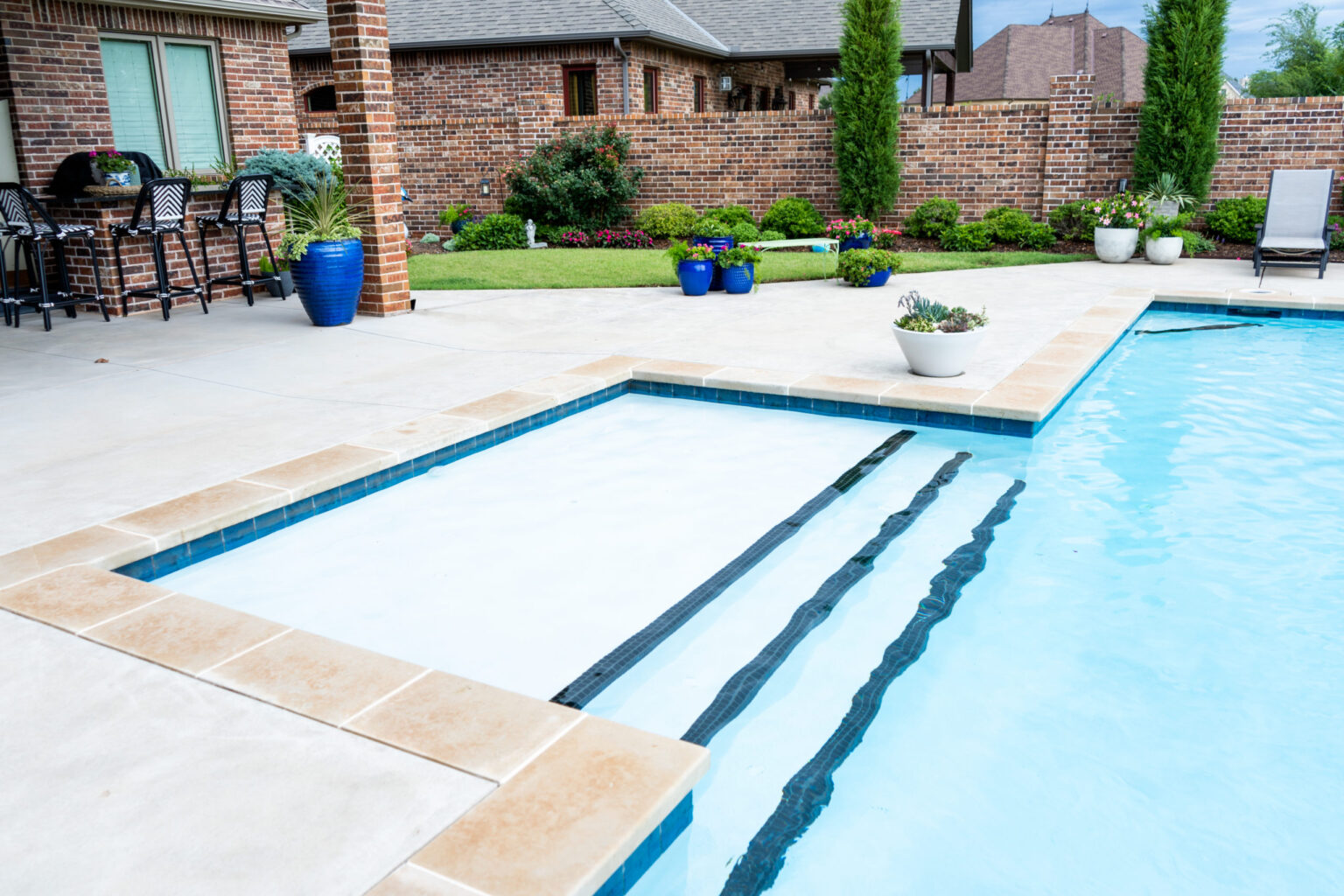 The Real Cost of Cracked Plaster on Gunite Pools