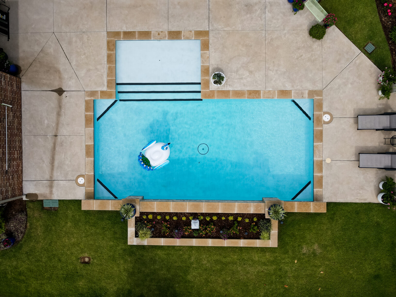 What is the Most Popular Pool Finish Color?