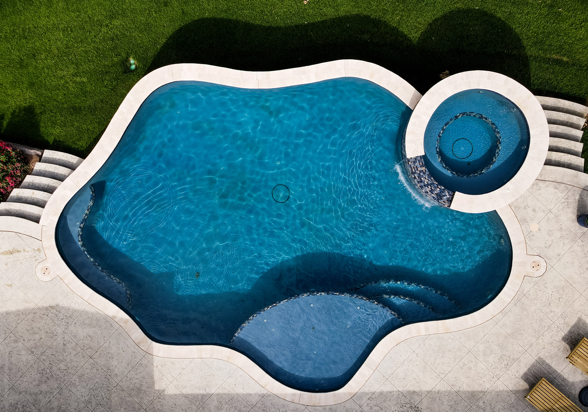 Here’s a Brief Look at aquaBRIGHT™ | ecoFINISH